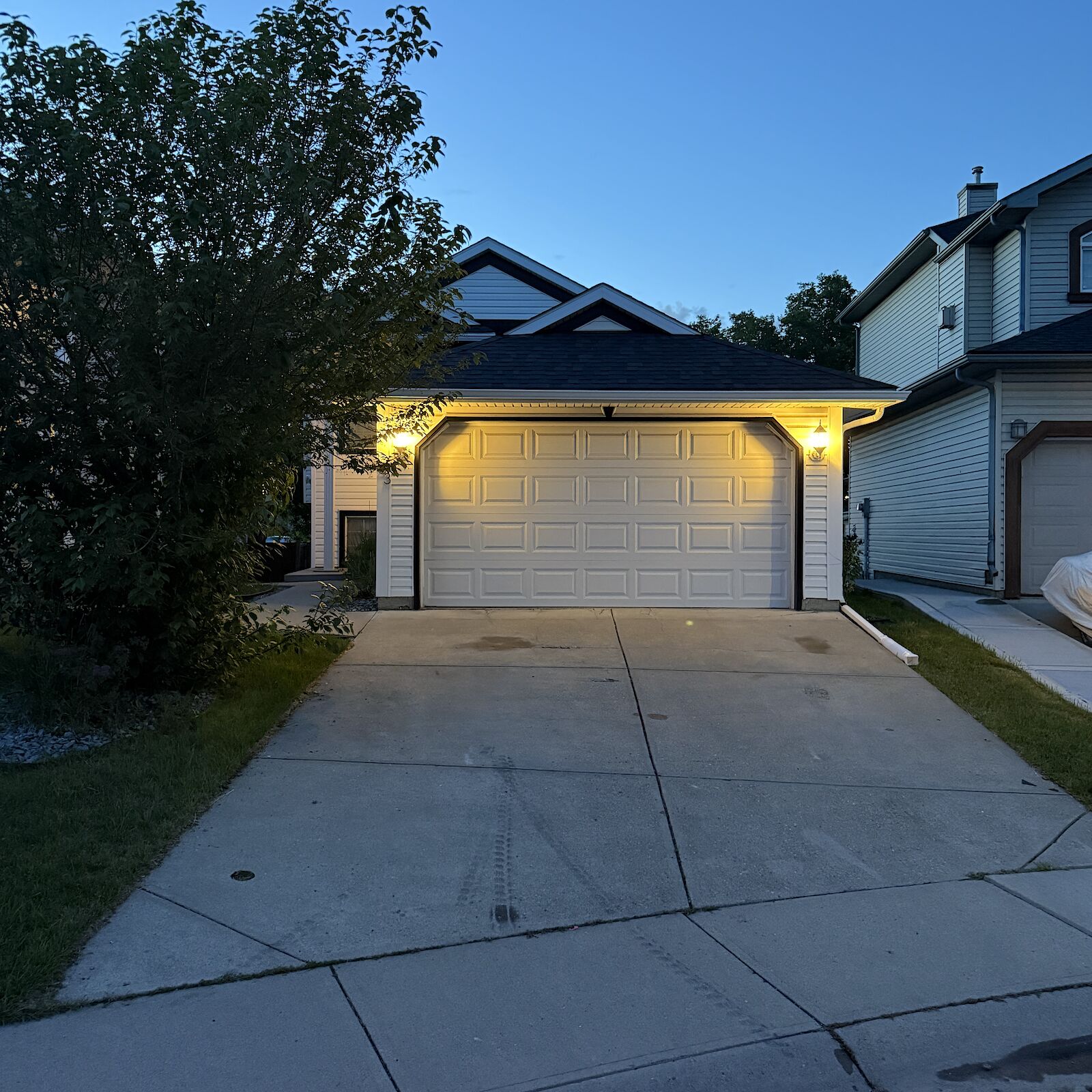 Calgary House For Rent | Hidden Valley | Hidden Valley Bi-level Walkout ...