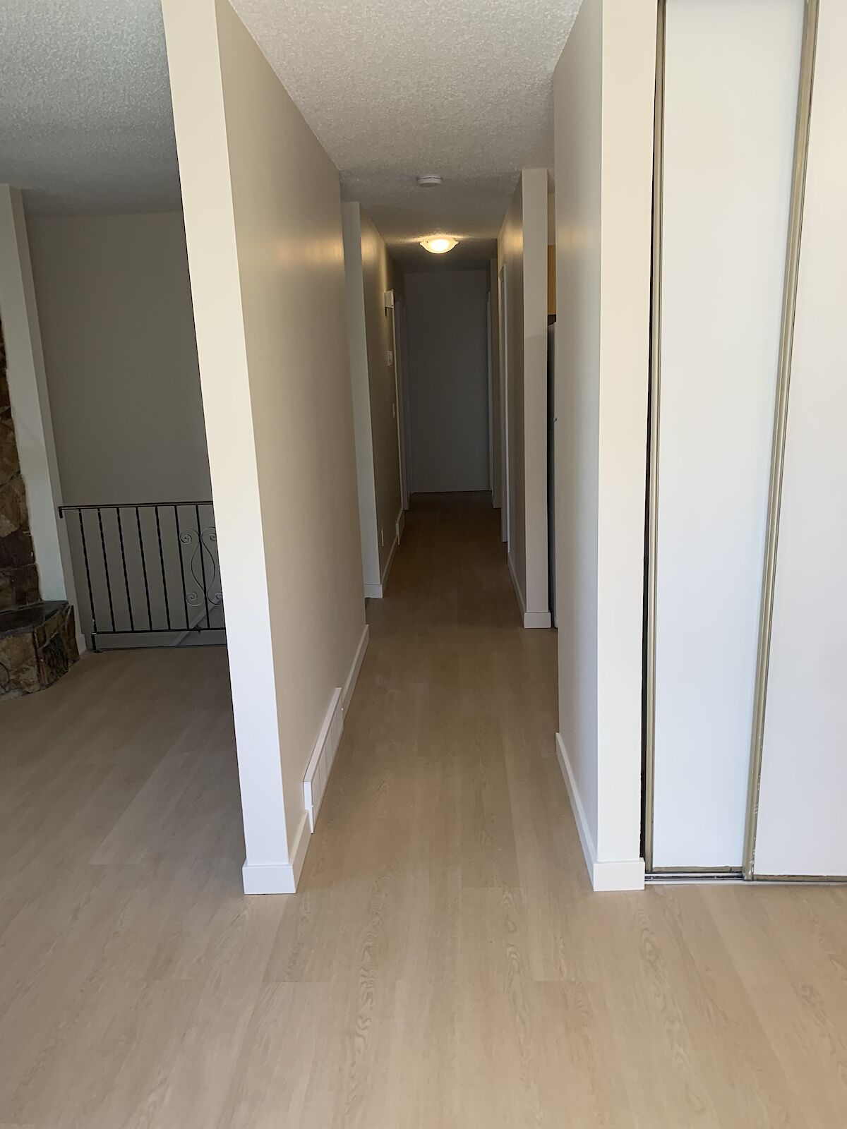 Calgary Townhouse For Rent | Albert Park | ALBERT PARK 3 BEDROOM 1 | ID ...