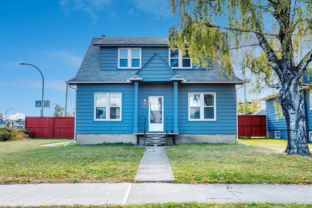 Calgary House For Rent | Crescent Heights | Great single house at ...