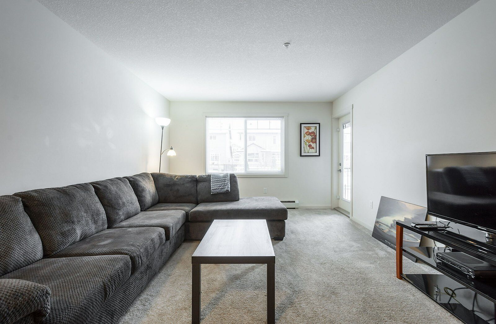 Edmonton Pet Friendly Apartment For Rent | Chappelle | 2 BED 1 BATH APARTMENT. EARLY | ID 449636 ...