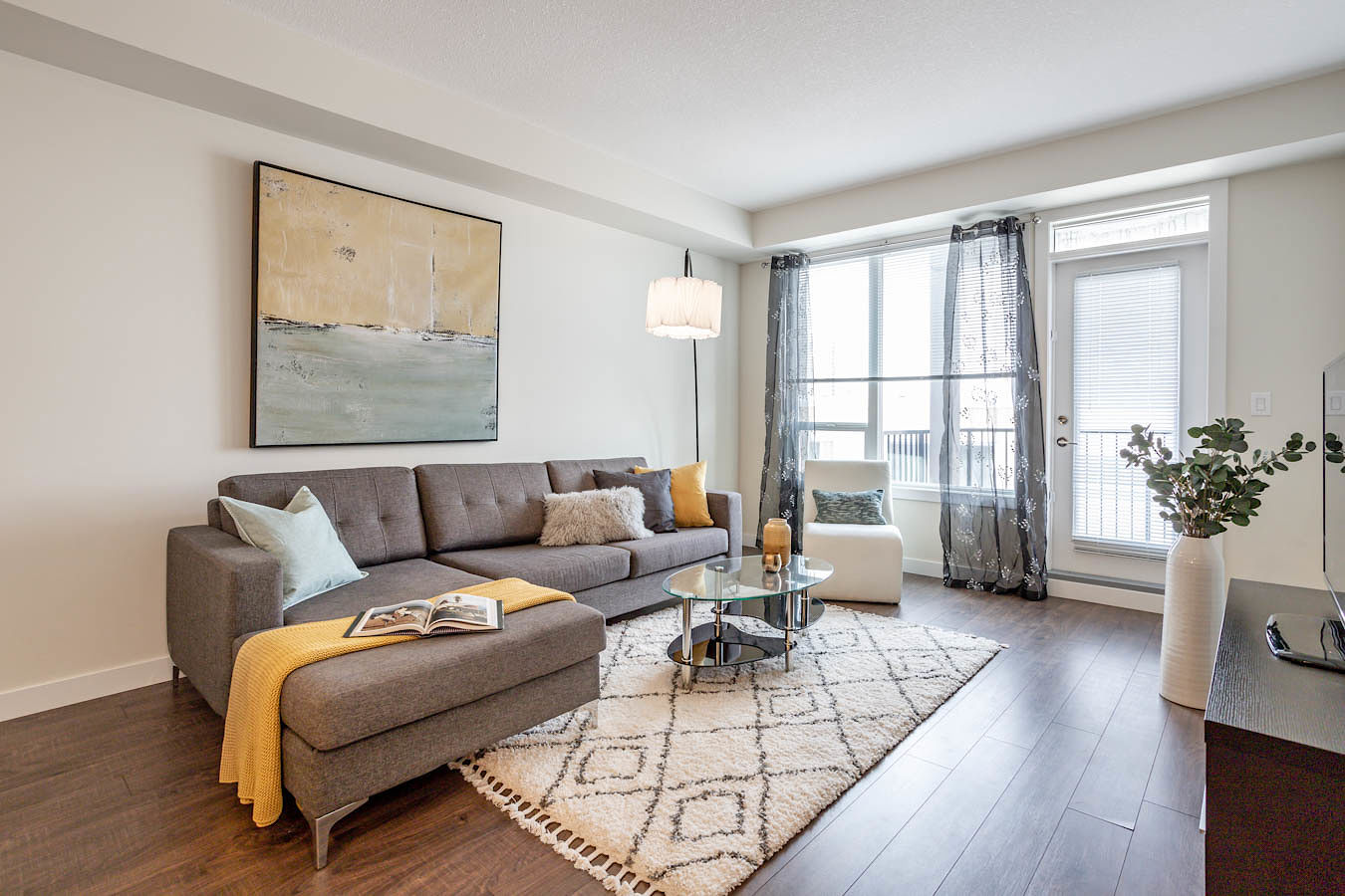 Edmonton Pet Friendly Condo Unit For Rent | Strathcona | Live In This ...