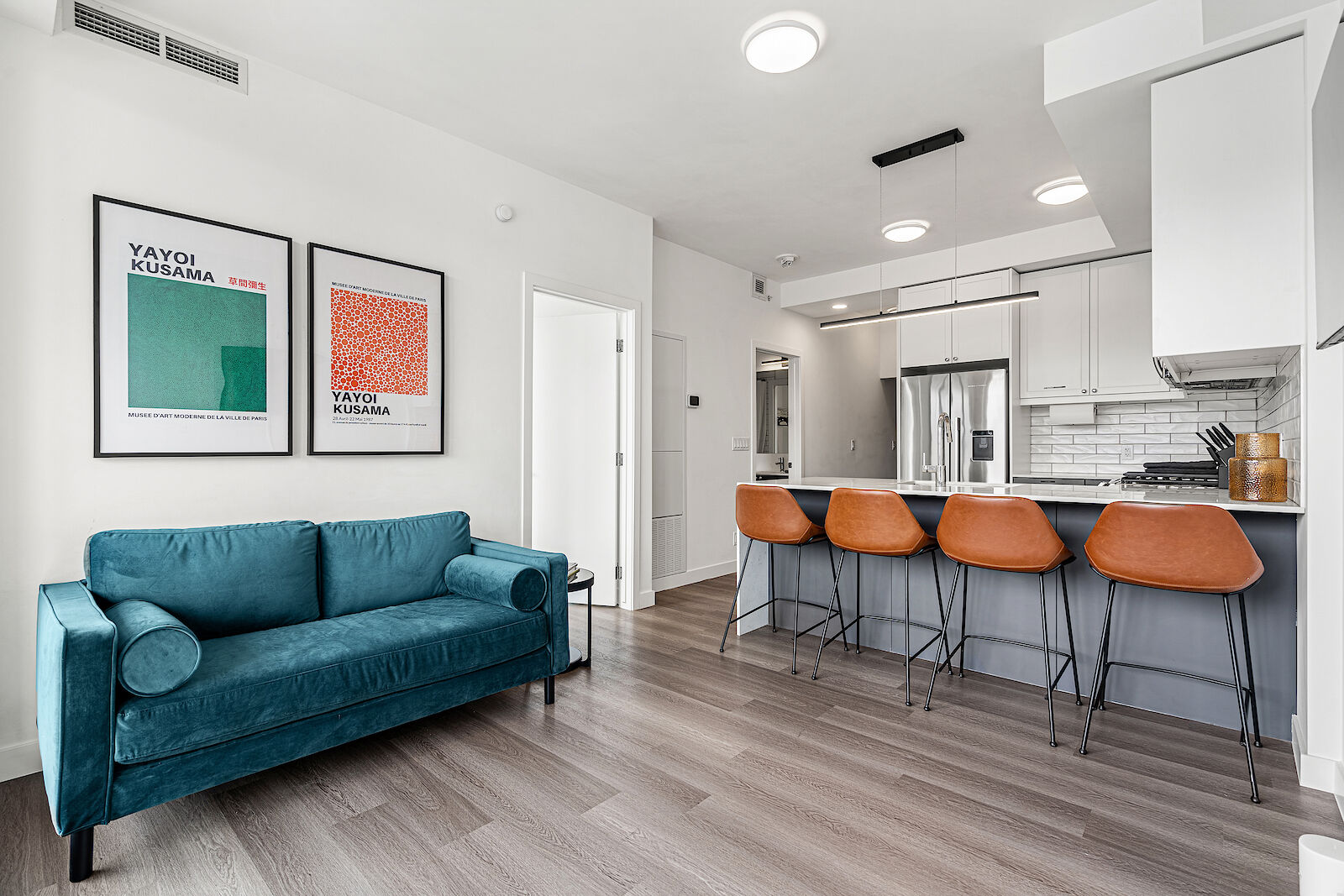 Calgary Condo Unit For Rent | Sunnyside | Executive Apartment Townhouse ...