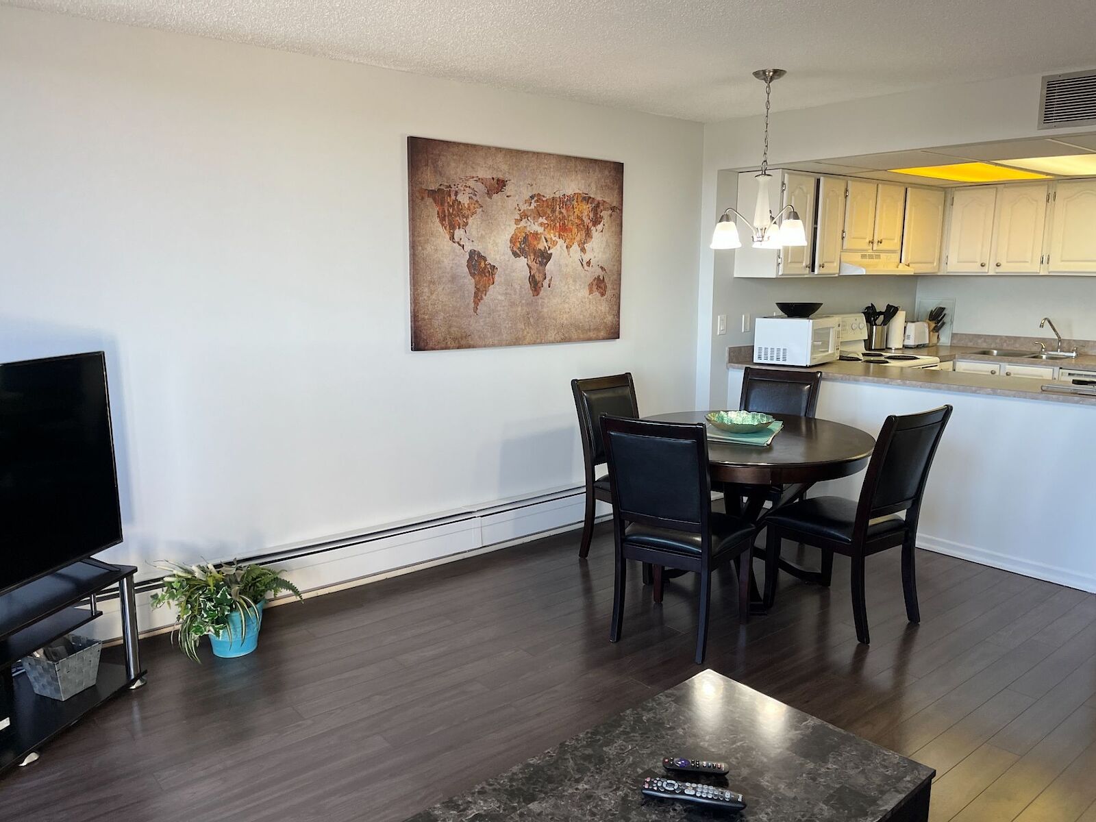 Red Deer Condo Unit For Rent | Mountview | Great Fully Furnished One ...