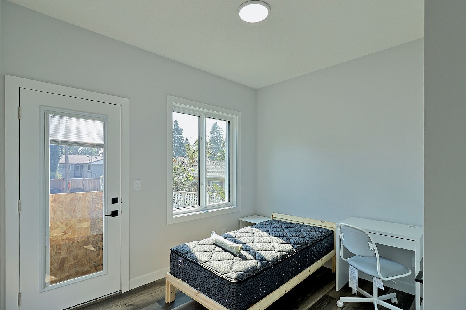 Edmonton Room For Rent For Rent | Belgravia | Furnished room for rent ...