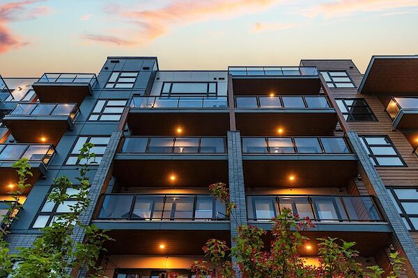 Edmonton Pet Friendly Apartment For Rent | Old Strathcona | Enjoy 1 ...