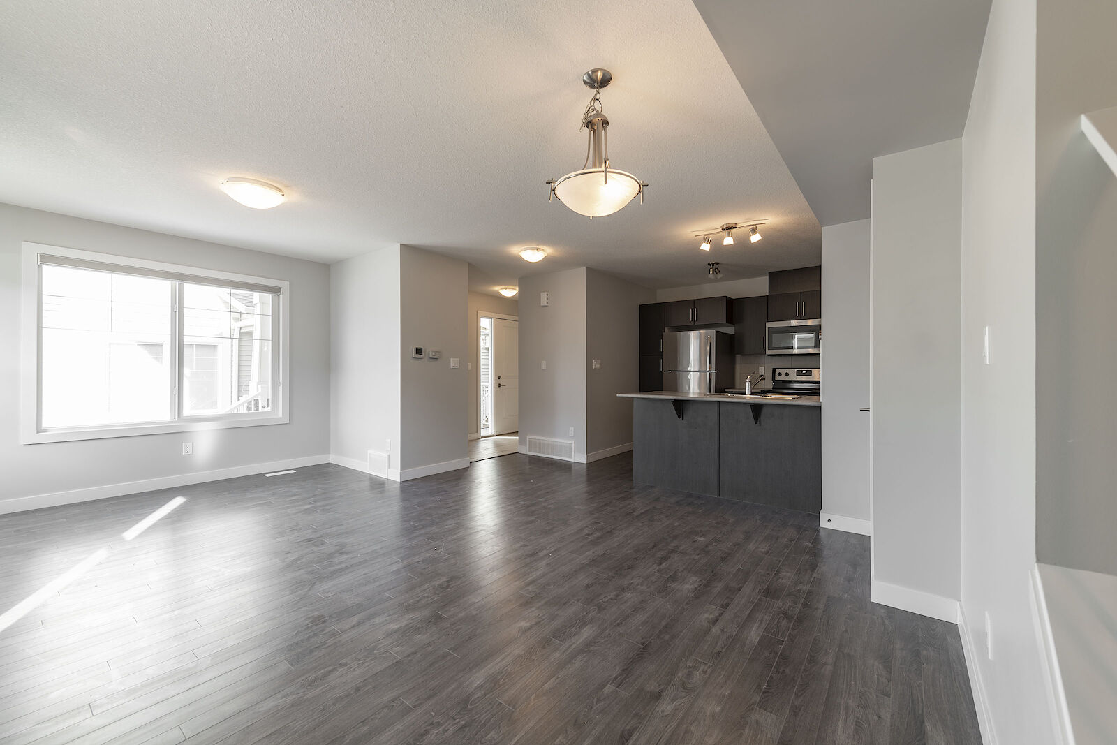 Spruce Grove Pet Friendly Townhouse For Rent | Greenbury Close | 3 BED ...