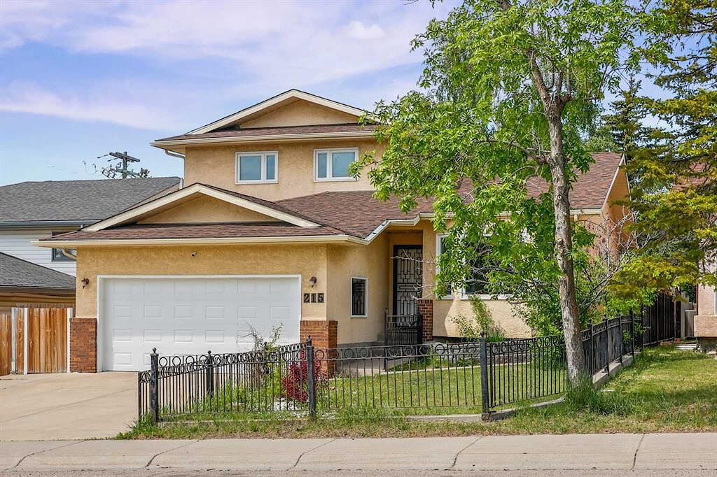 Calgary House For Rent | Hawkwood | 2 stories 4 bdr detached | ID ...