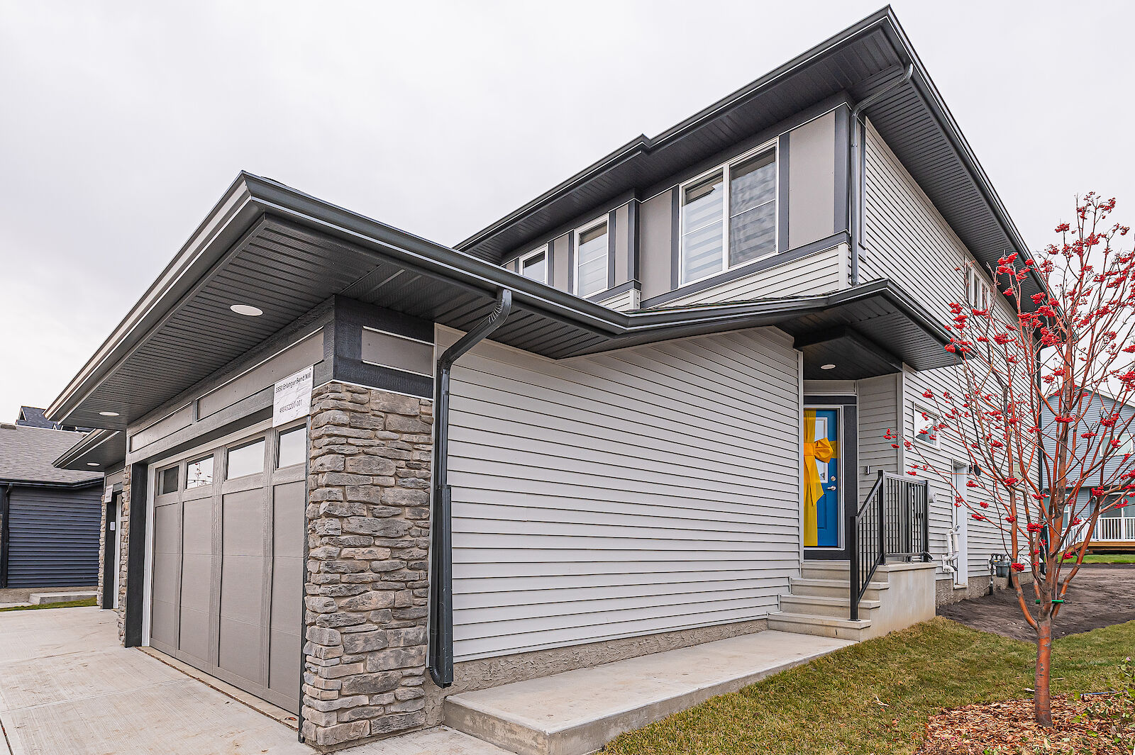 Edmonton Duplex For Rent | Edgemont | Charming duplex in Edgemont | ID ...