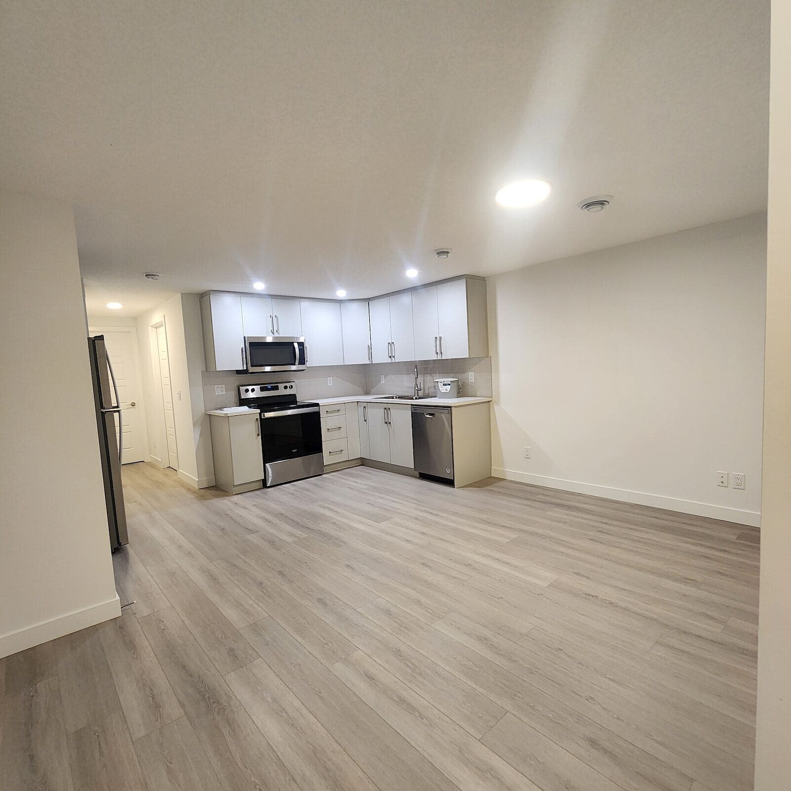 Calgary Basement For Rent | Wolf Willow | Newly built 2 bedroom suite ...