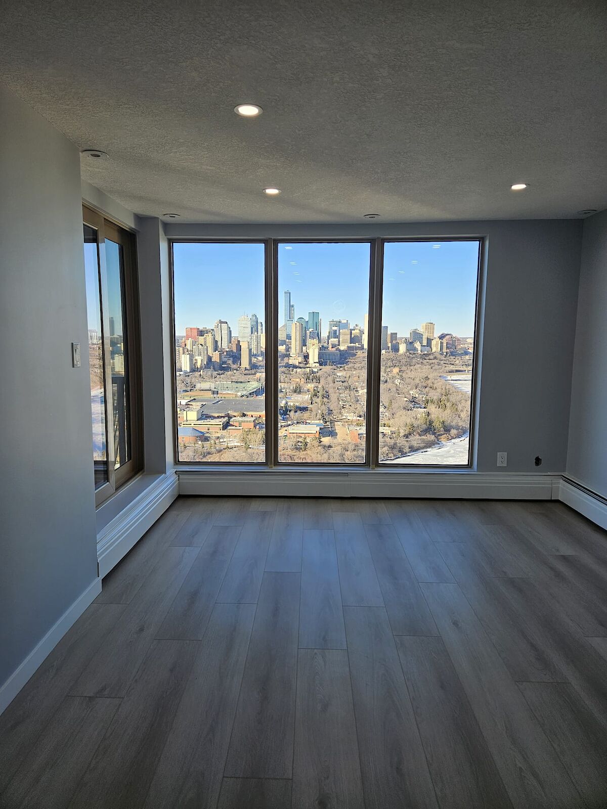 Edmonton Condo Unit For Rent | Strathcona | Luxury Penthouse Condo for ...