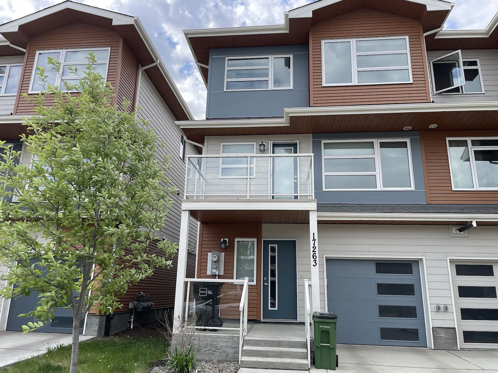 Edmonton Pet Friendly Townhouse For Rent | Windermere | 3 Bedrooms ...