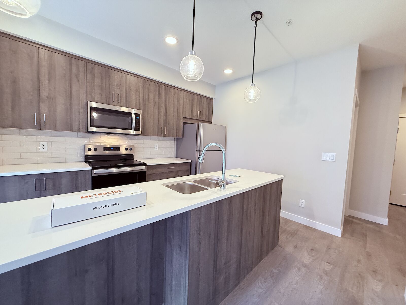 Calgary Pet Friendly Condo Unit For Rent | Shawnessy | Steal of a Deal ...