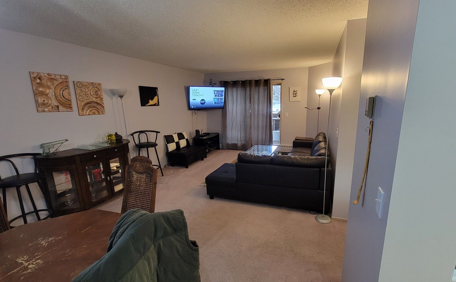 Calgary Condo Unit For Rent | Dover | 2 BEDROOM CONDO AT POINTE | ID ...