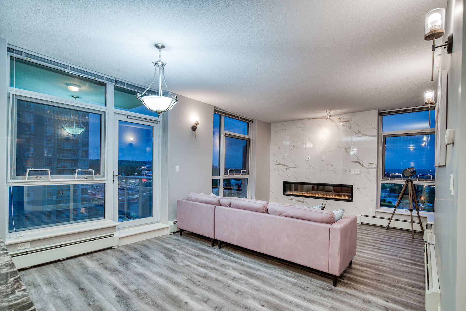 Calgary Condo Unit For Rent | Spruce Cliff | Luxurious Sub-Penthouse ...