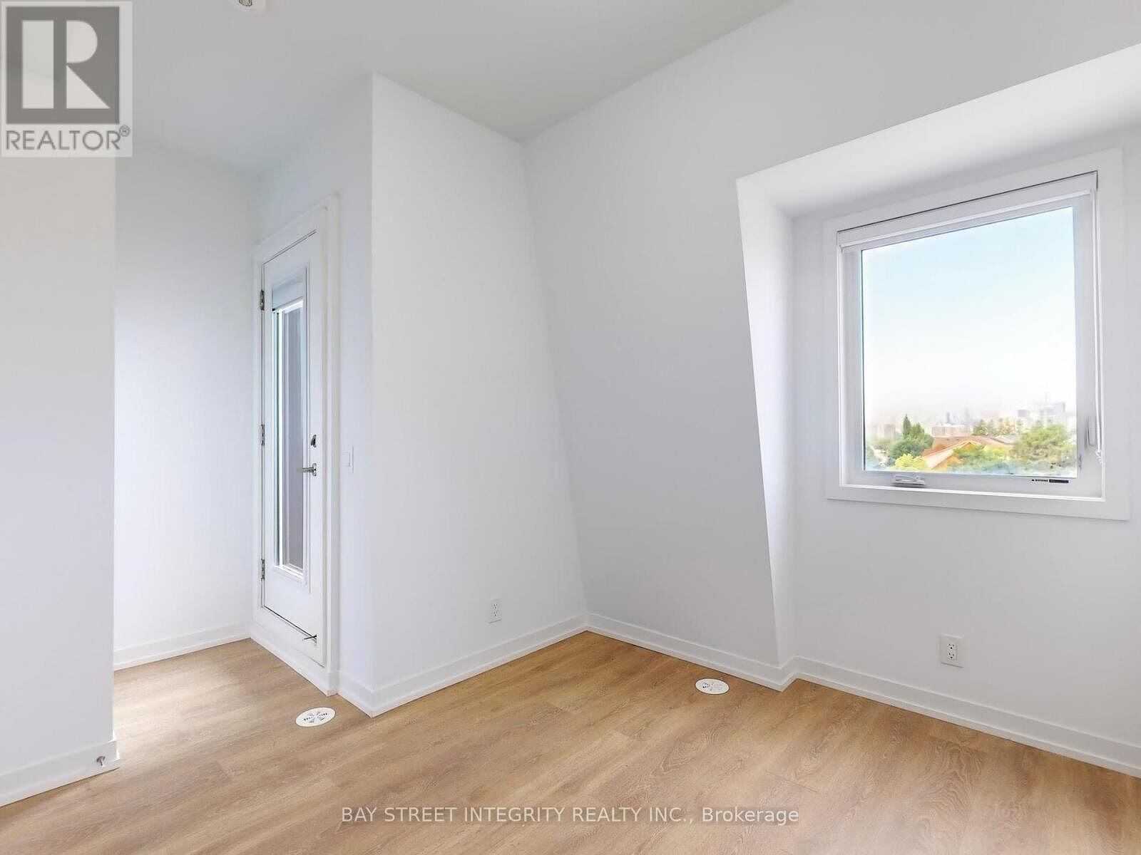 Toronto Townhouse For Rent | Row Townhouse in Toronto | ID 638446 ...