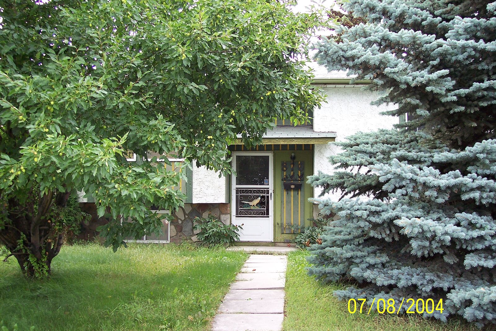 Calgary Pet Friendly House For Rent | Rundle | Great Location | ID ...