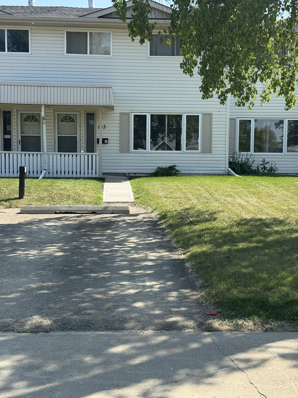 Red Deer Townhouse For Rent | Fairview | 3 Bedroom Townhouse near ...