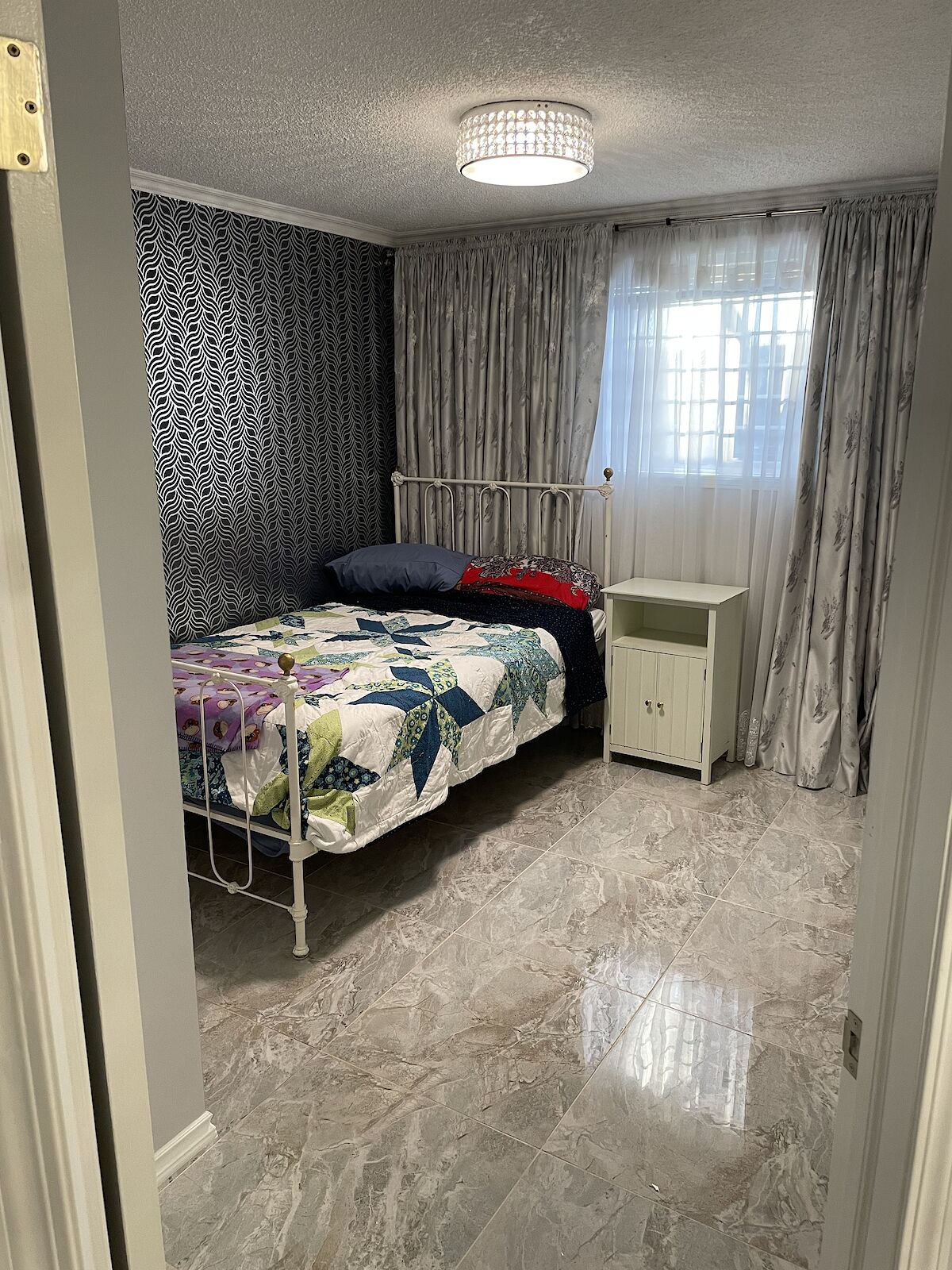 Edmonton Room For Rent For Rent | York | Spacious Home Near Transit ...