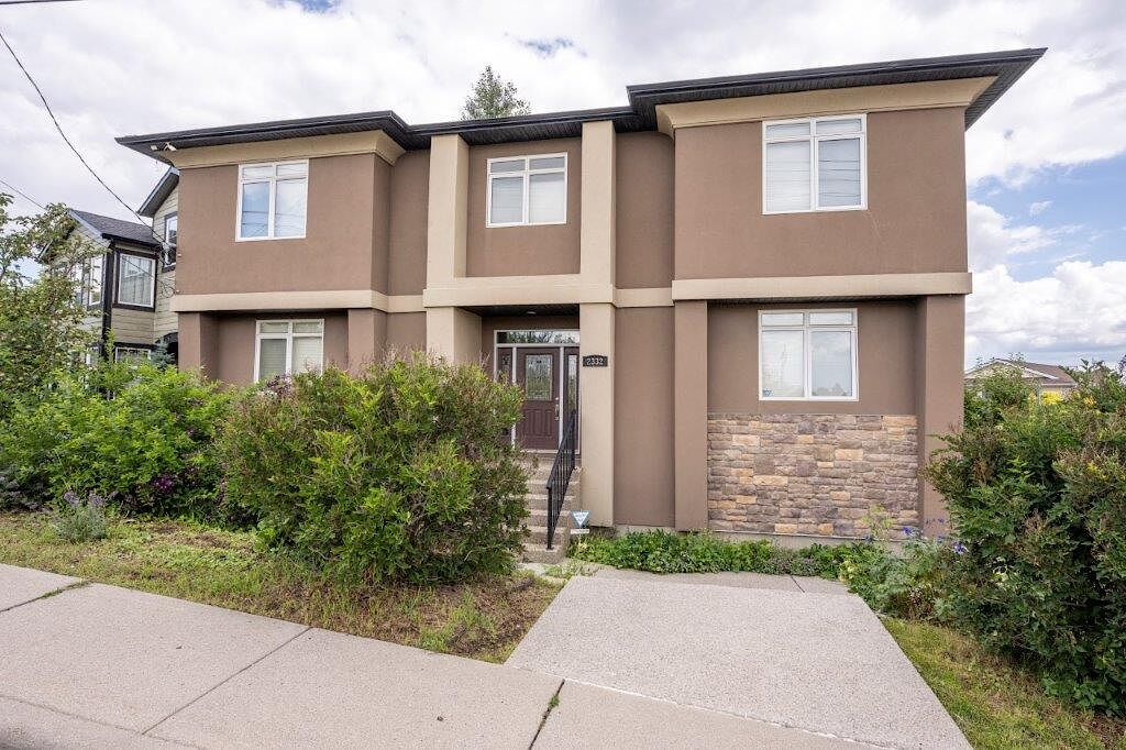 Calgary Pet Friendly House For Rent | Ramsay | Unison 4 Bedroom Home in ...