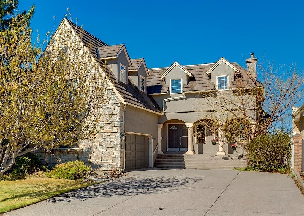 Calgary House For Rent | Signal Hill | Beautiful 6 Bedrooms Executive ...