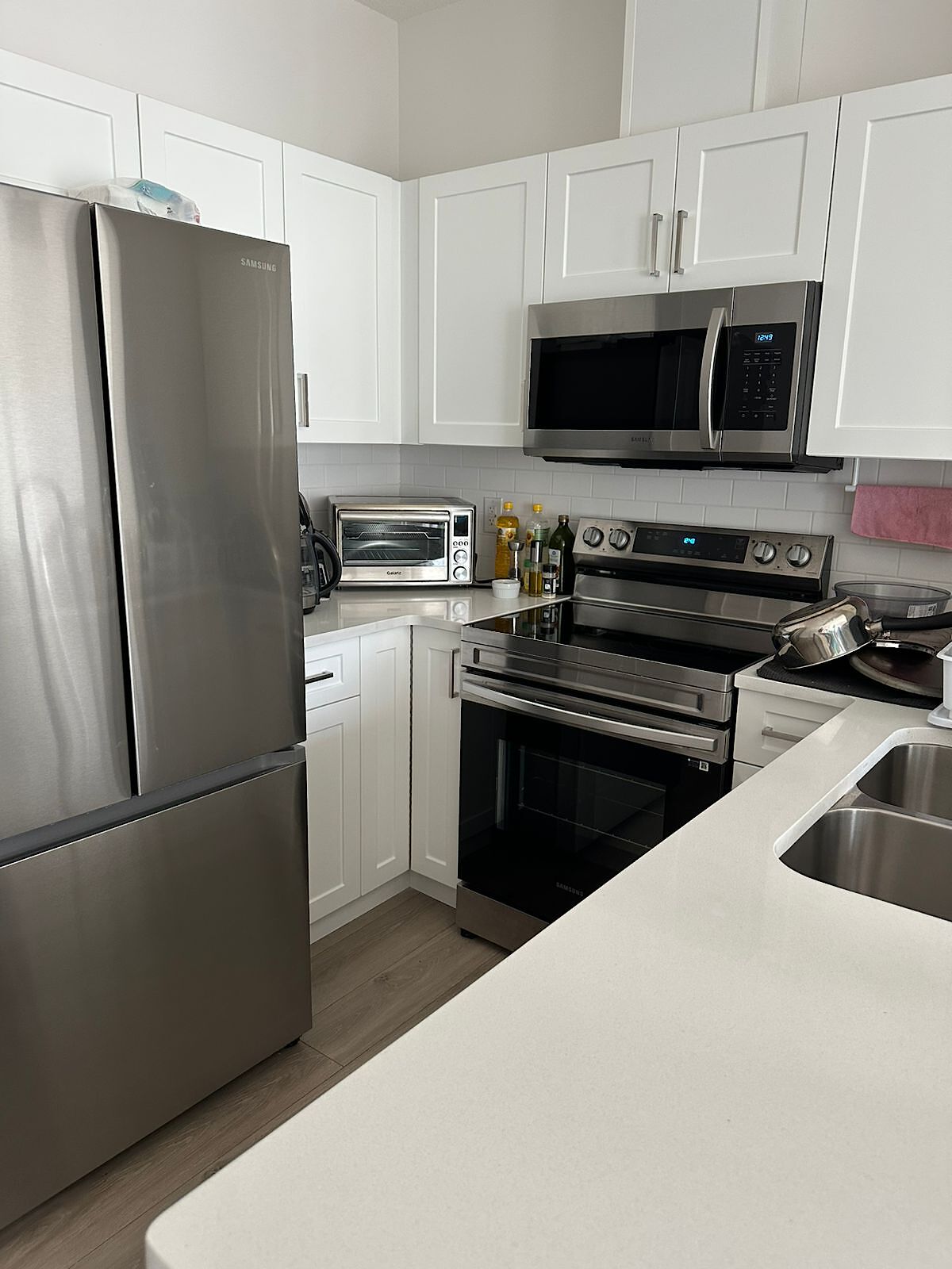 Edmonton Pet Friendly Townhouse For Rent | Ellerslie | 3-Bedroom, 2.5 ...