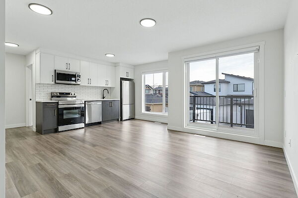 Calgary Garage Suite For Rent | Rocky Ridge | Exquisite Carriage Home ...