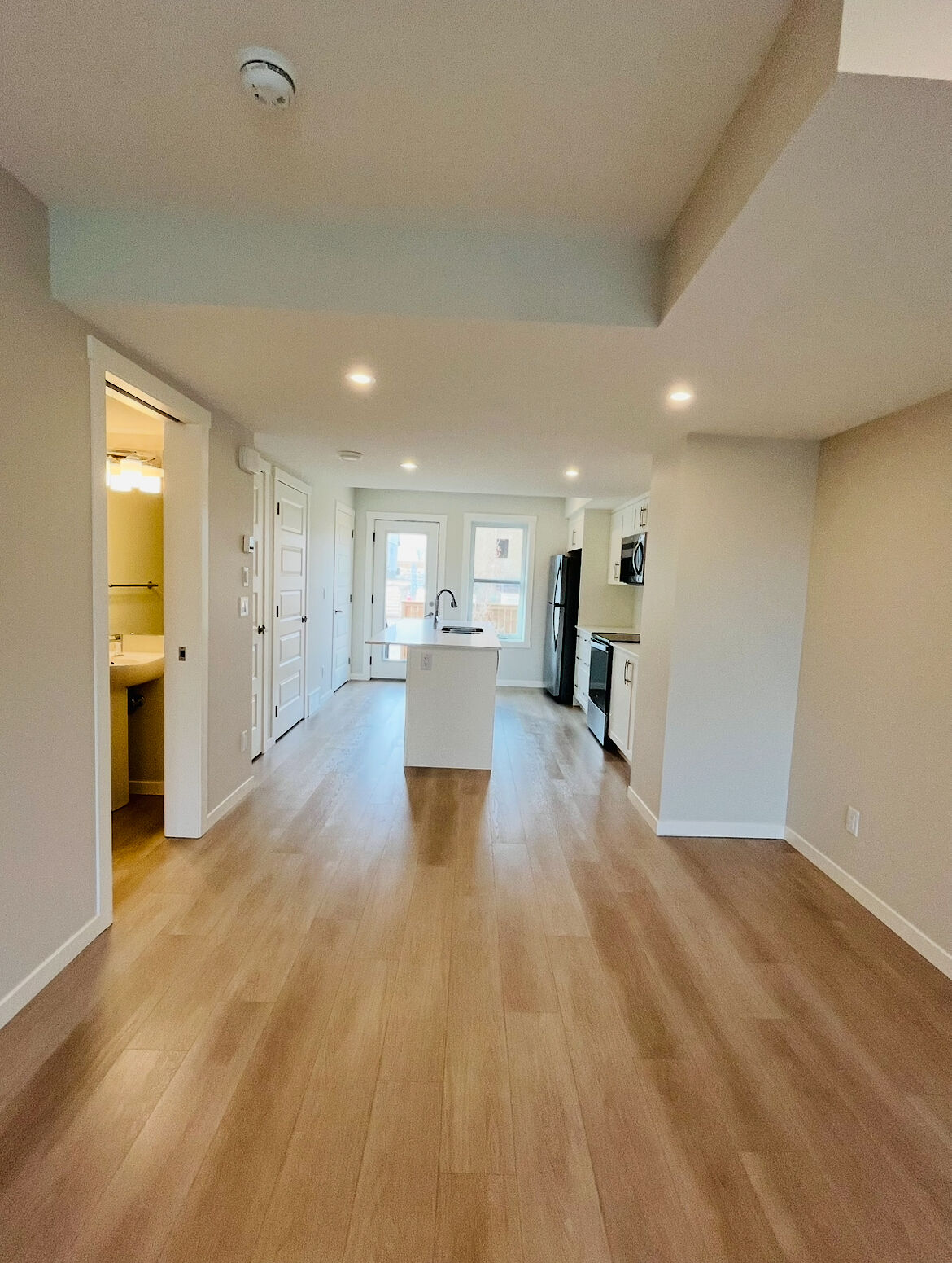 Calgary Pet Friendly Townhouse For Rent | Mahogany | BRAND NEW ...
