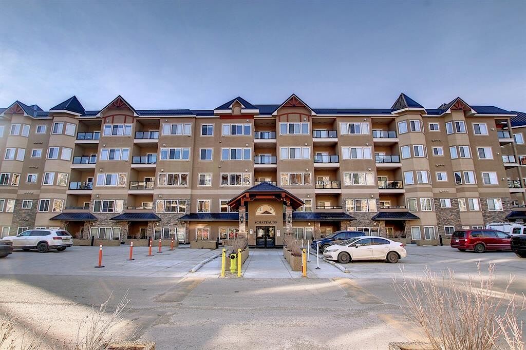 Calgary Pet Friendly Condo Unit For Rent | Discovery Ridge | Spacious 2 ...