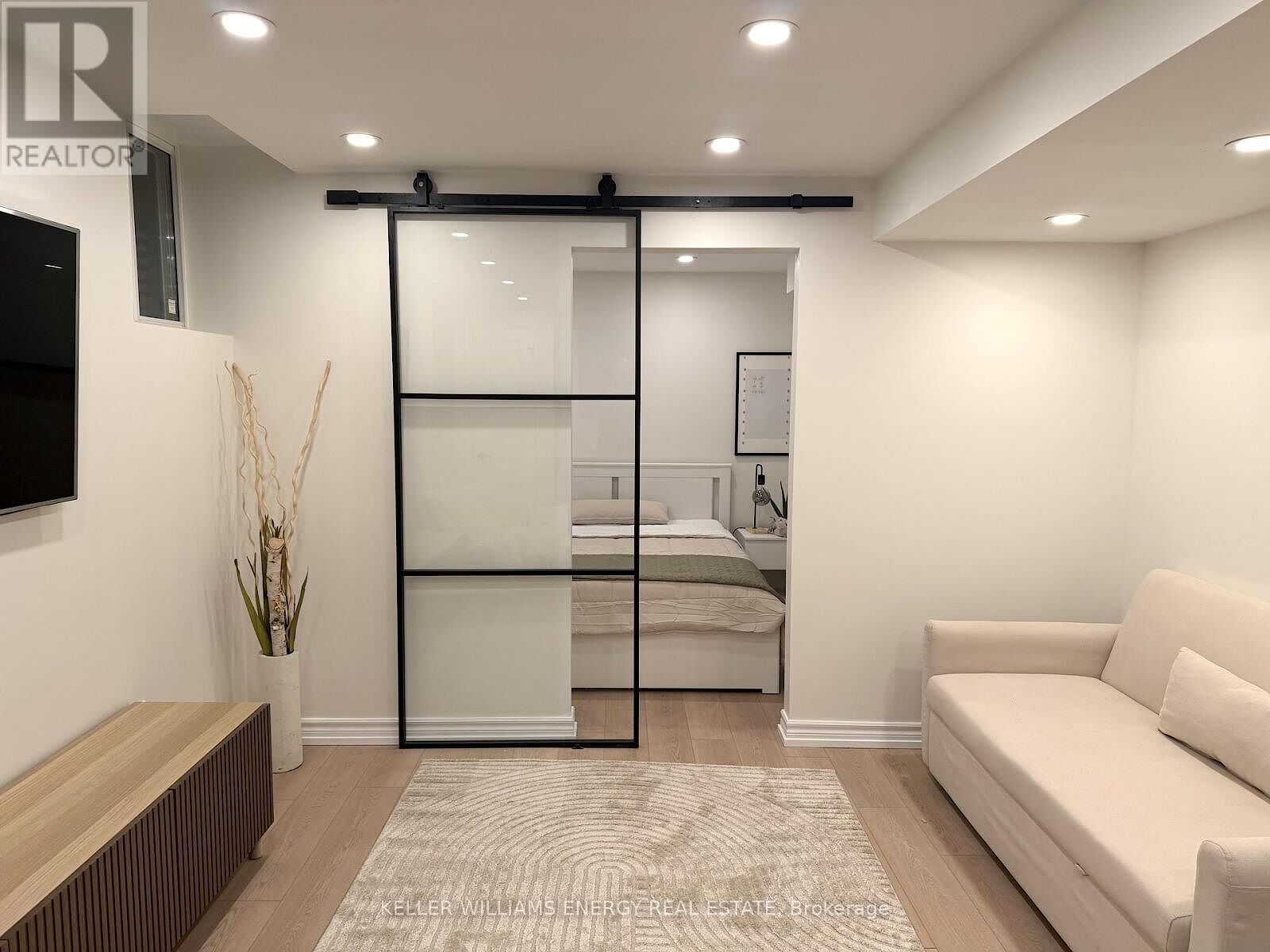 Oshawa House For Rent | House in Oshawa (Taunton | ID 706437 ...